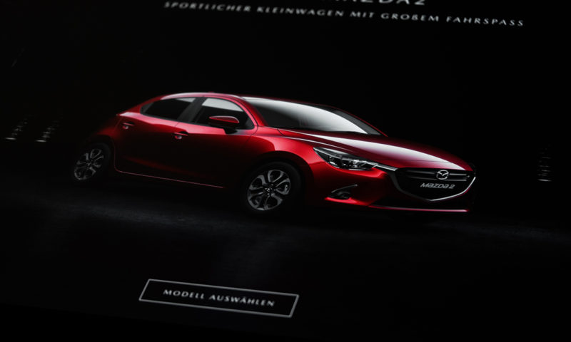 Mazda – Multitouch Roadshow Installation